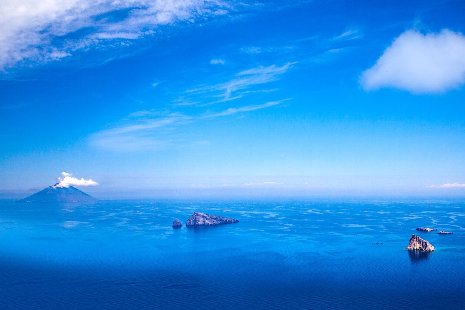 Over the blue horizon – EUobserver