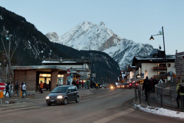 Italy glacier tragedy has ‘everything to do’ with climate change ...