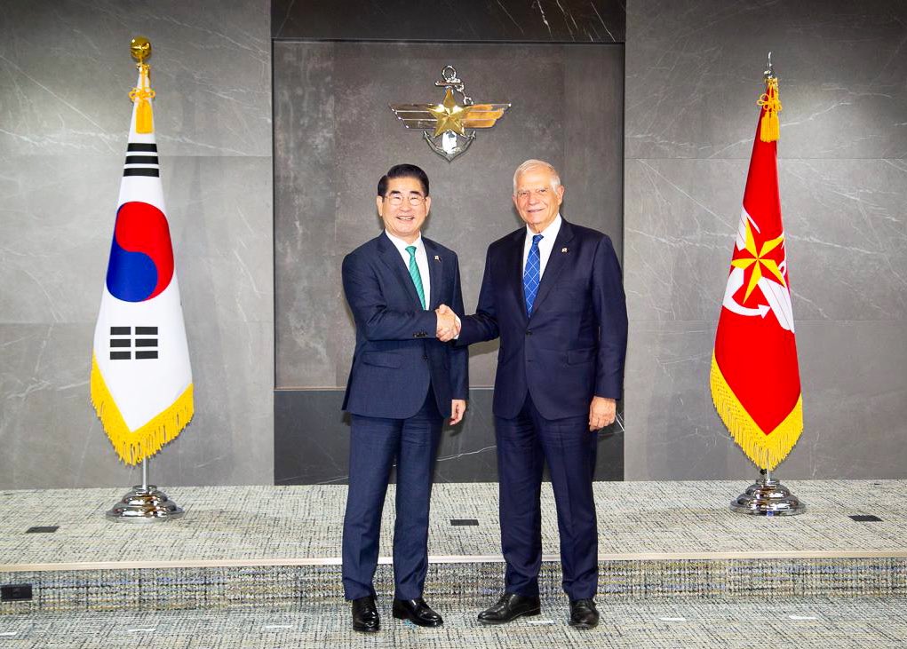 EU wants ‘next level’ defence with Seoul after North Korean troops ...