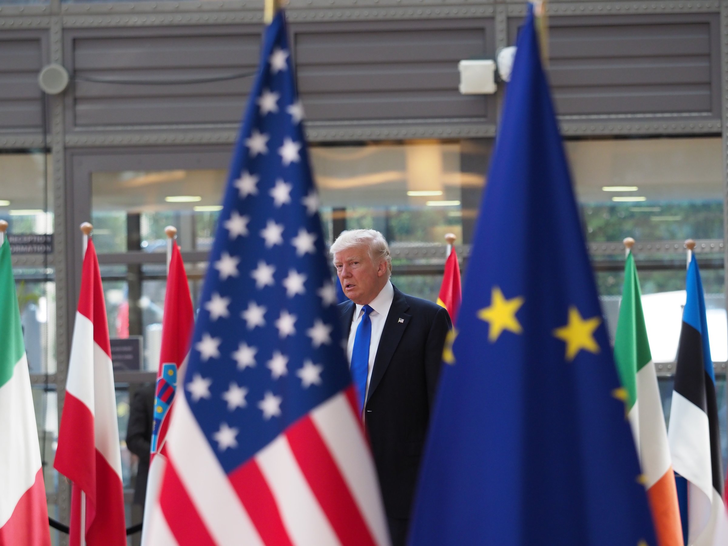 World leaders swift to congratulate victorious Trump – EUobserver
