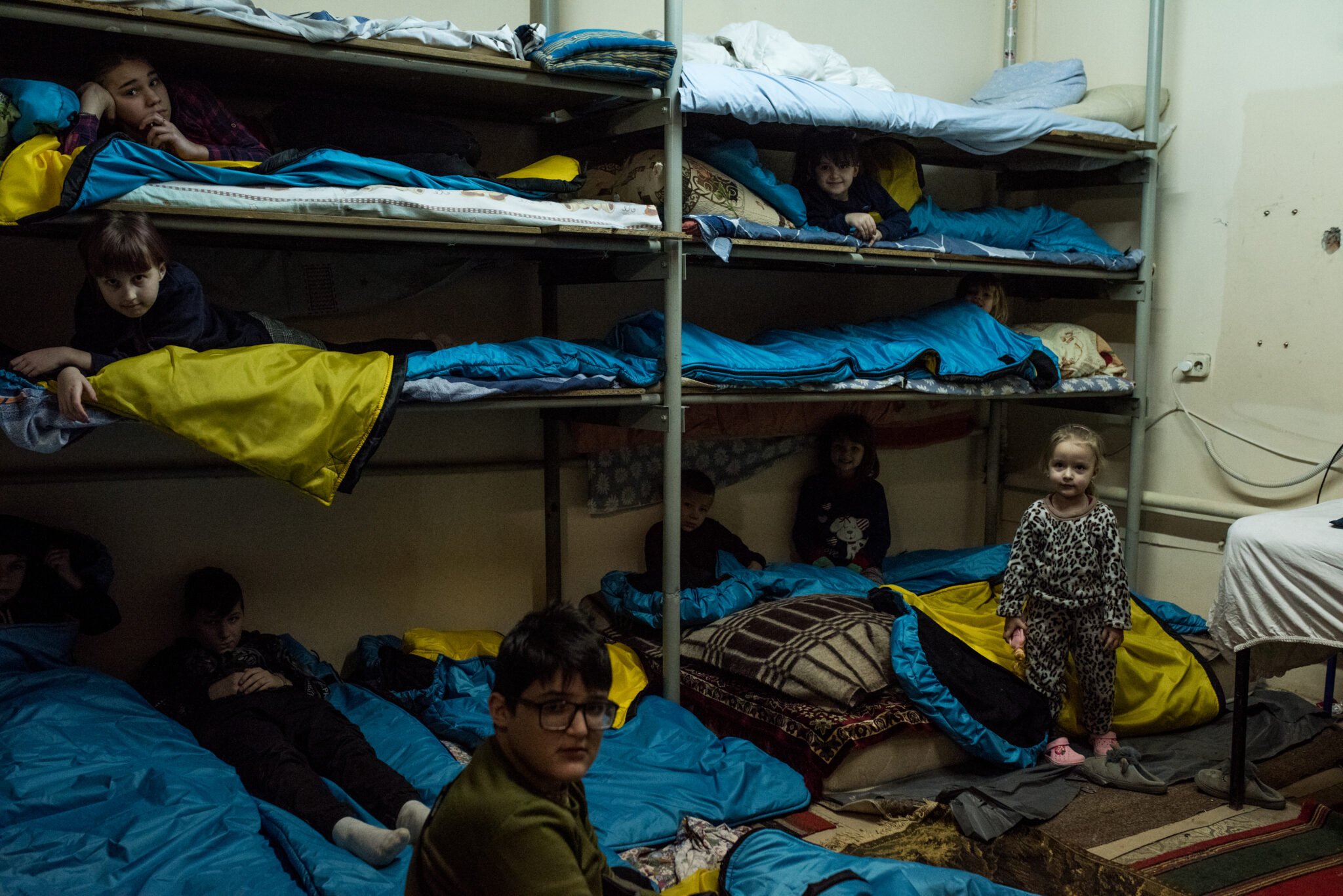 Aid shortfall forces Ukraine relief group to make tough call – EUobserver