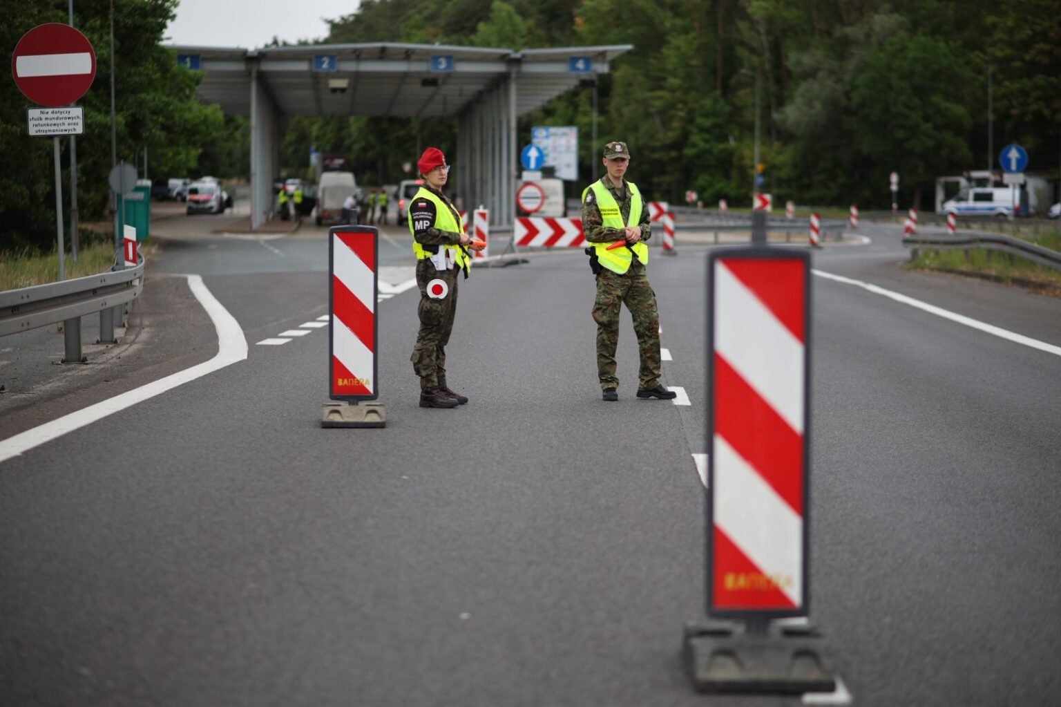 EU nearing 500 ‘temporary’ border closures, as Poland imposes new ...