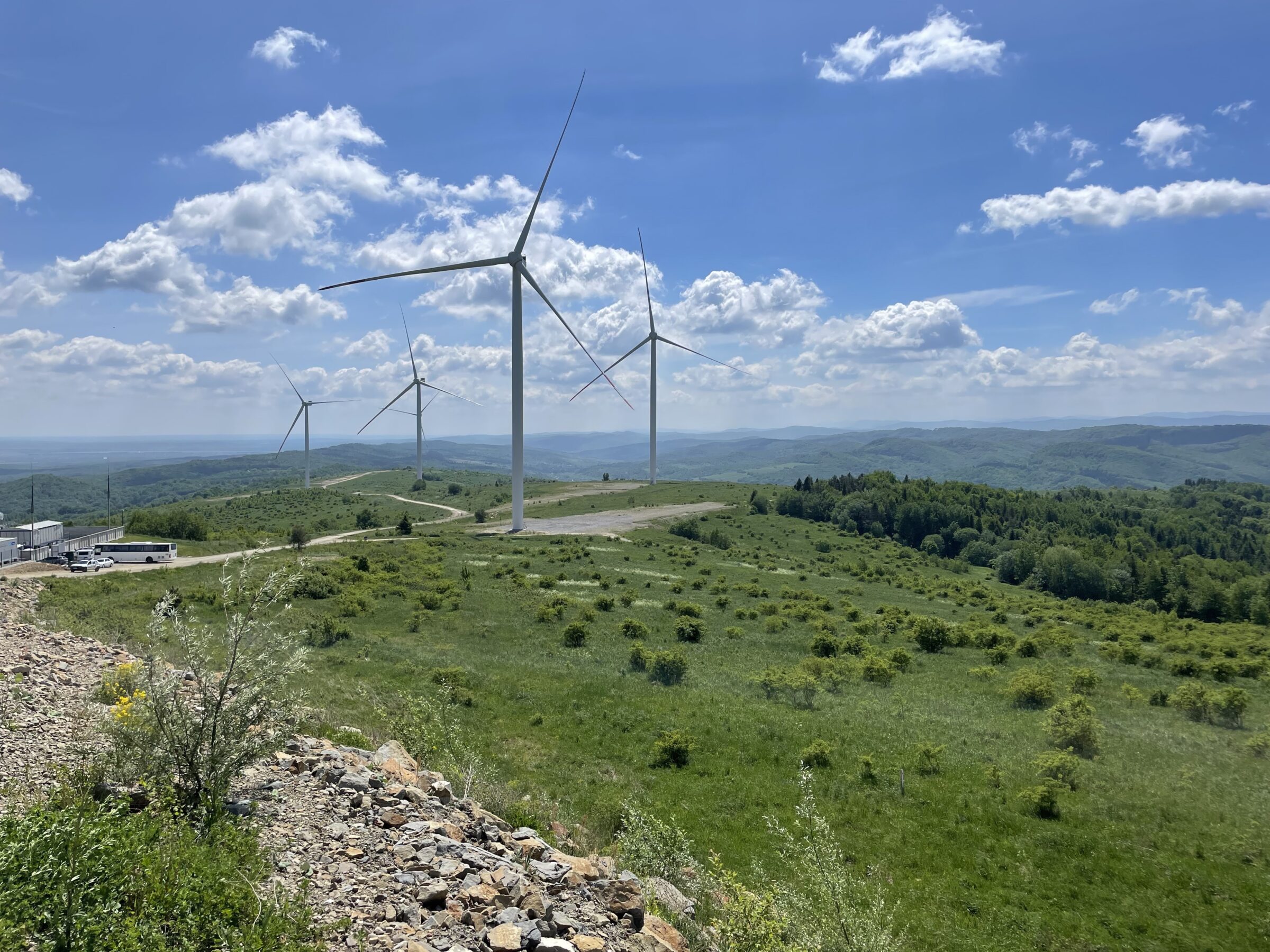 War is driving Ukraine’s green energy build-out, but lack of money is ...